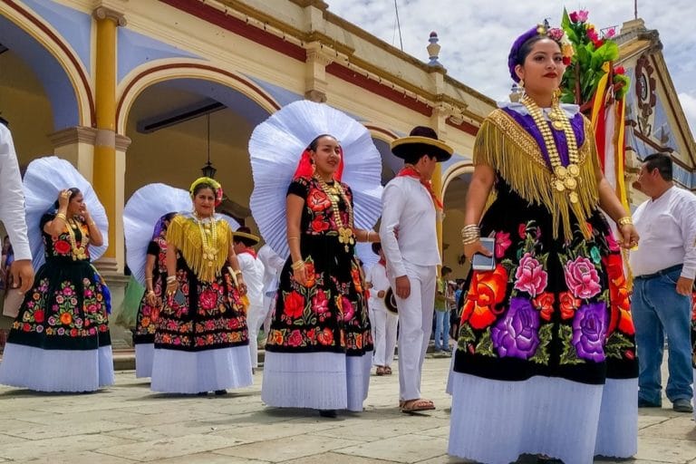 23 Most Famous Mexican Songs of All Time