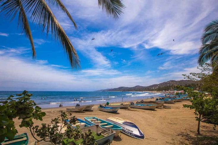 The 17 Best Surf Spots in Mexico: The Ultimate Guide