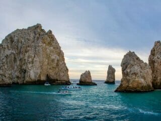 Traveling to Cabo in December: Weather, Events, and 6 Amazing Things to do