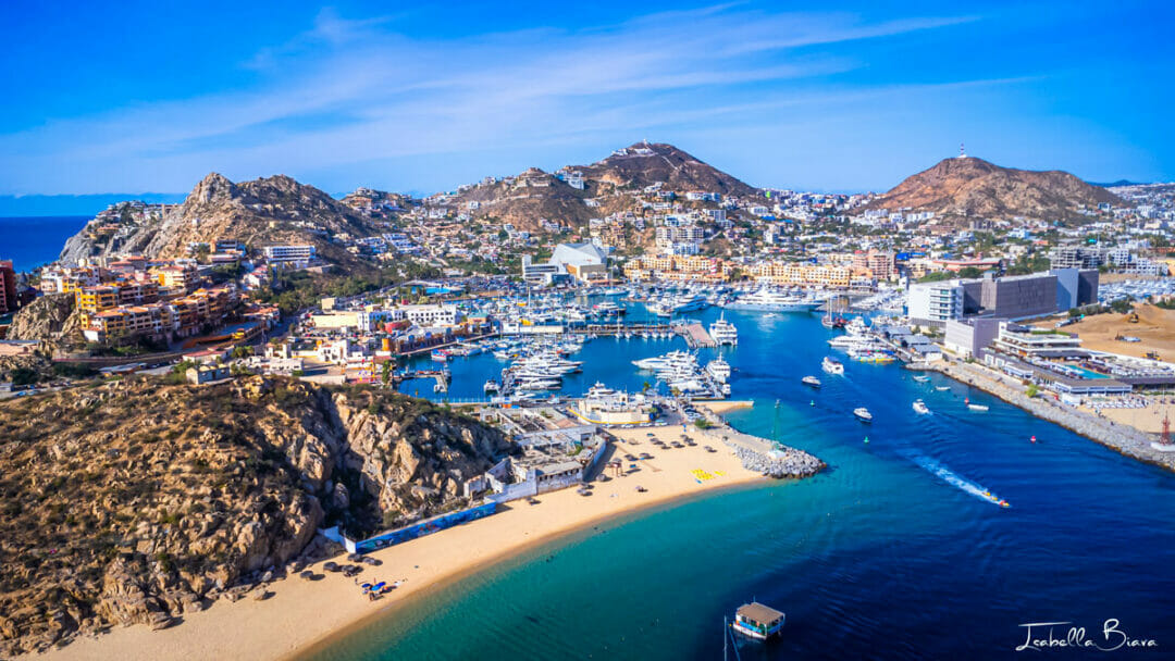 Traveling to Cabo San Lucas in January: Weather, Events, and Things to Do