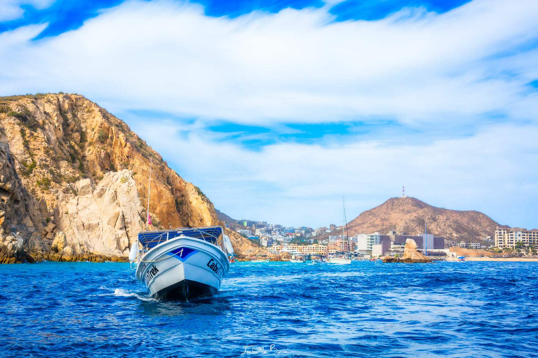 13 Best Beaches in Cabo San Lucas You Don't Want to Miss